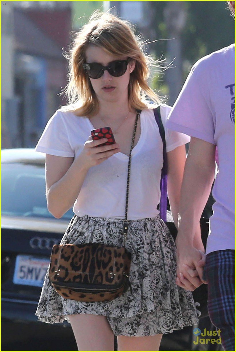 Emma Roberts & Evan Peters: Melrose Avenue Shoppers! | Photo 496681 ...