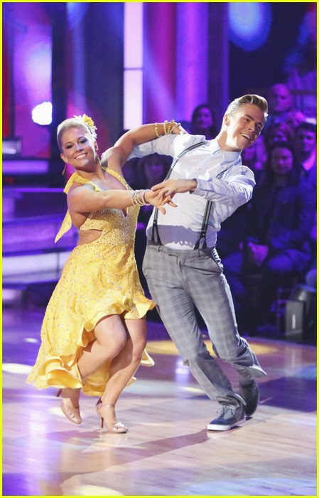 Shawn Johnson & Derek Hough: Foxtrot on 'Dancing With The Stars ...