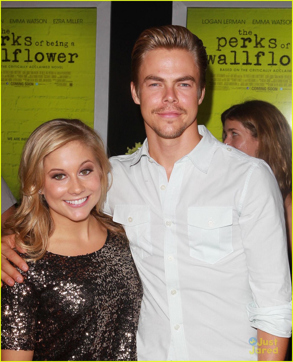 Shawn Johnson & Derek Hough: 'Perks' Premiere Pair | Photo 494197 ...