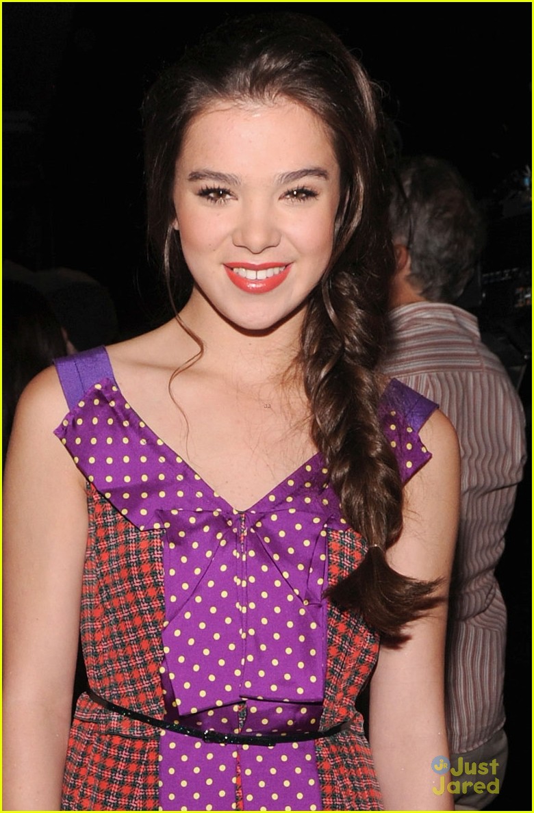 Hailee Steinfeld: Marc Jacobs Braided Beauty | Photo 493881 - Photo ...