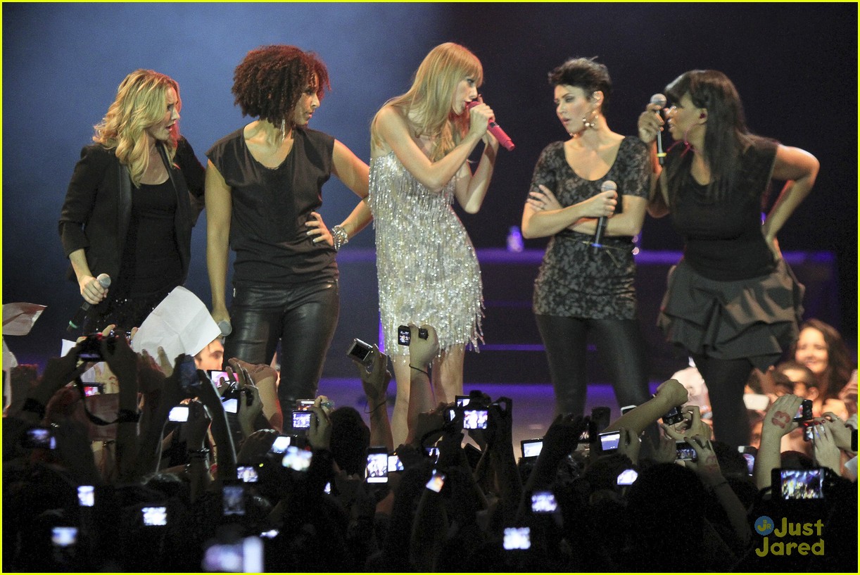 Taylor Swift: Concert in Rio | Photo 495167 - Photo Gallery | Just ...