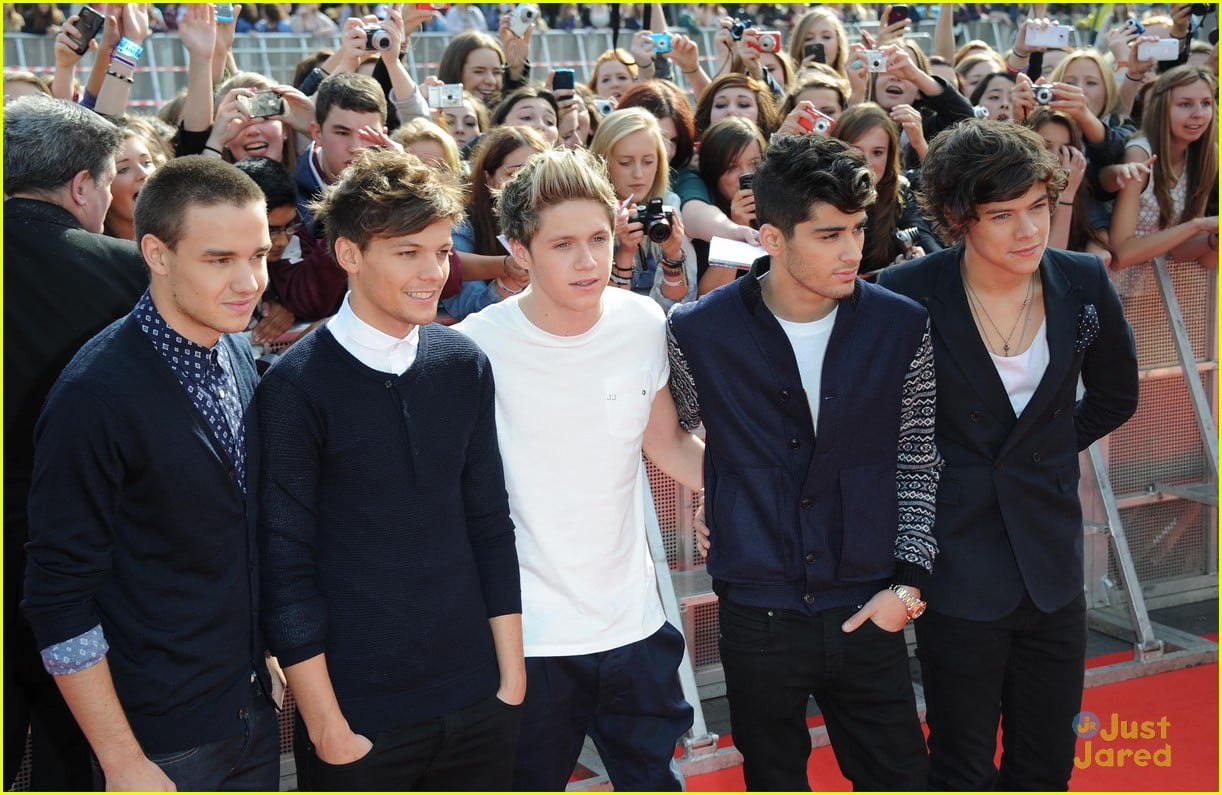 One Direction - BBC Radio 1 Teen Awards Red Carpet 2012 | Photo 500594 ...