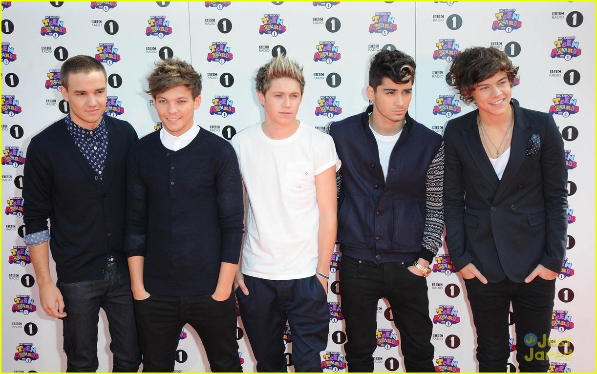 One Direction - BBC Radio 1 Teen Awards Red Carpet 2012 | Photo 500598 ...
