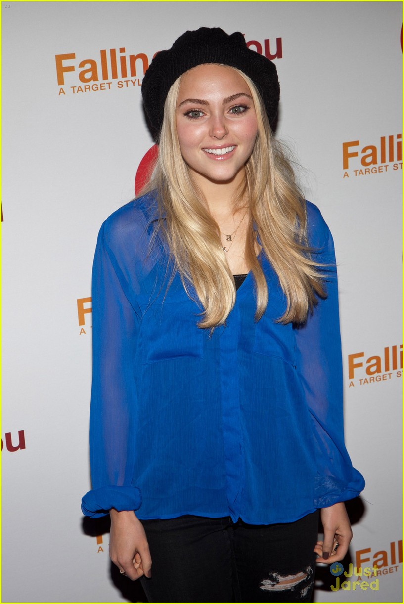 AnnaSophia Robb is 'Falling For You' | Photo 501528 - Photo Gallery ...