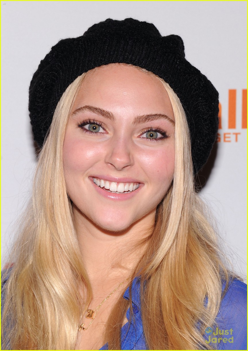 AnnaSophia Robb is 'Falling For You' | Photo 501534 - Photo Gallery ...