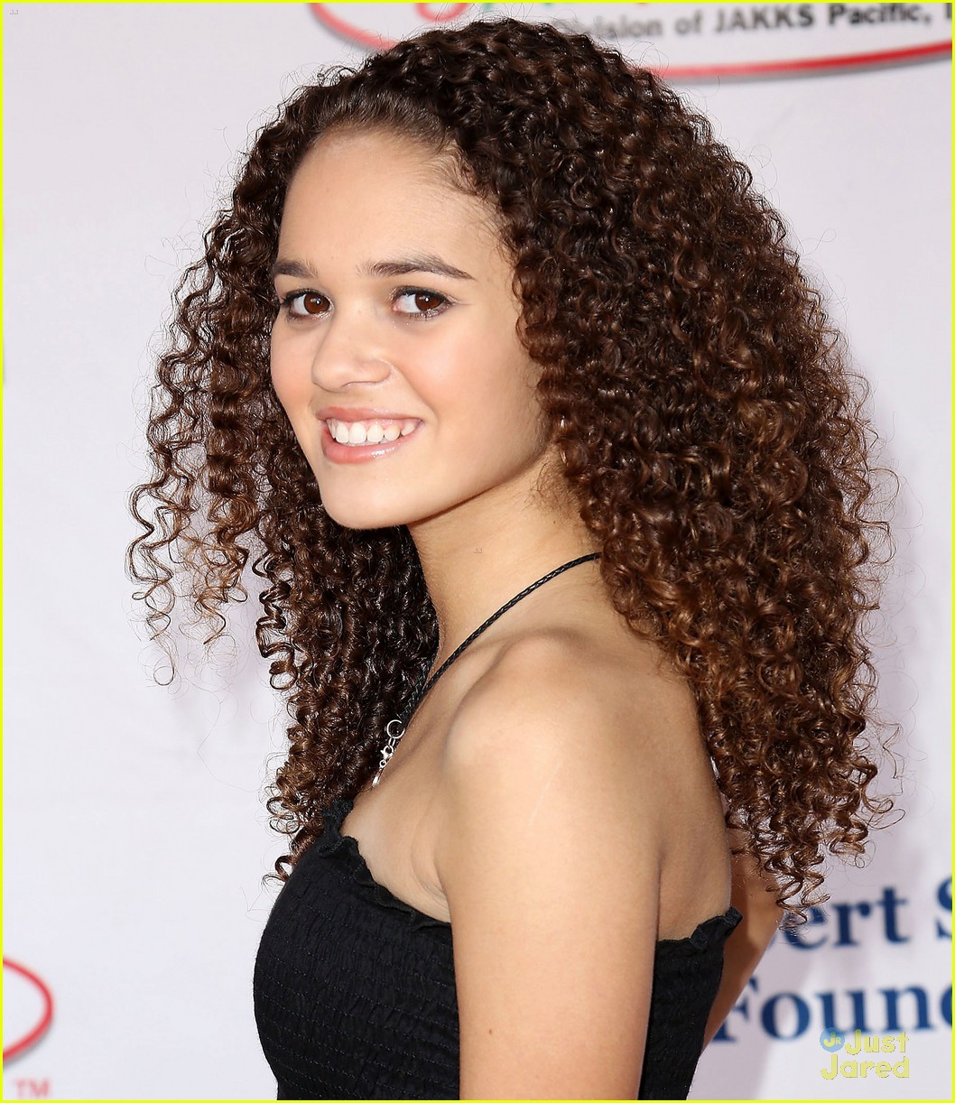 Crystal Reed: Camp Ronald McDonald Halloween Carnival Cutie | Photo ...