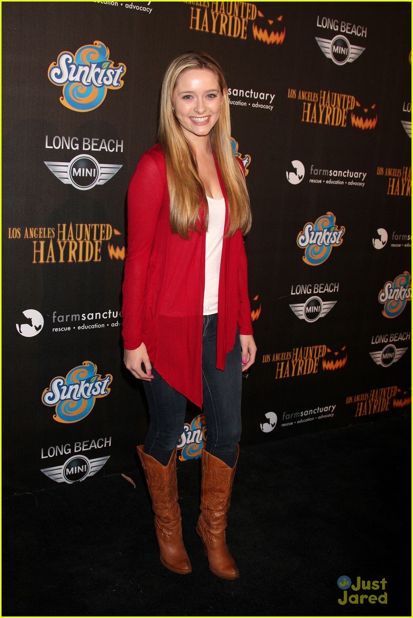 Greer Grammer & Jessica Lu: Hello Kitty Launch Cuties | Photo 502692 ...