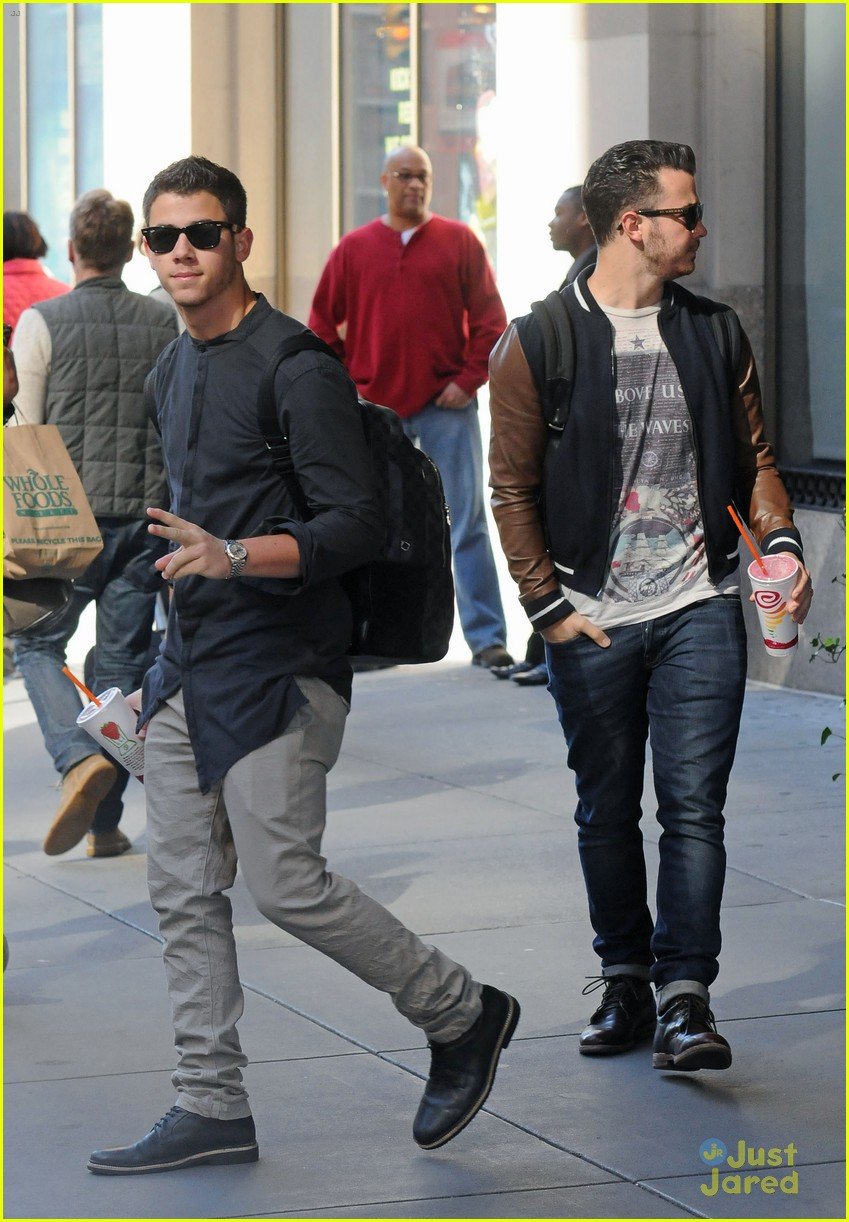 Jonas Brothers: NYC Trio | Photo 502761 - Photo Gallery | Just Jared Jr.