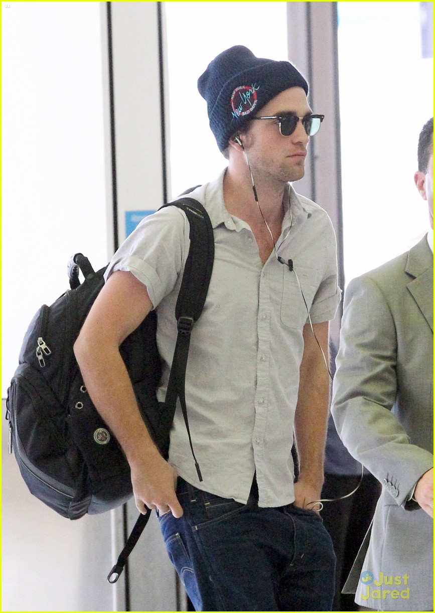 Robert Pattinson: See Ya, Sydney | Photo 505436 - Photo Gallery | Just ...