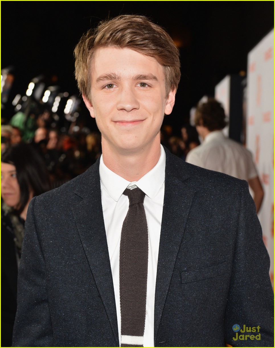 Thomas Mann: 'Fun Size' Premiere with Osric Chau & Jackson Nicoll | Photo 505877 - Photo Gallery ...