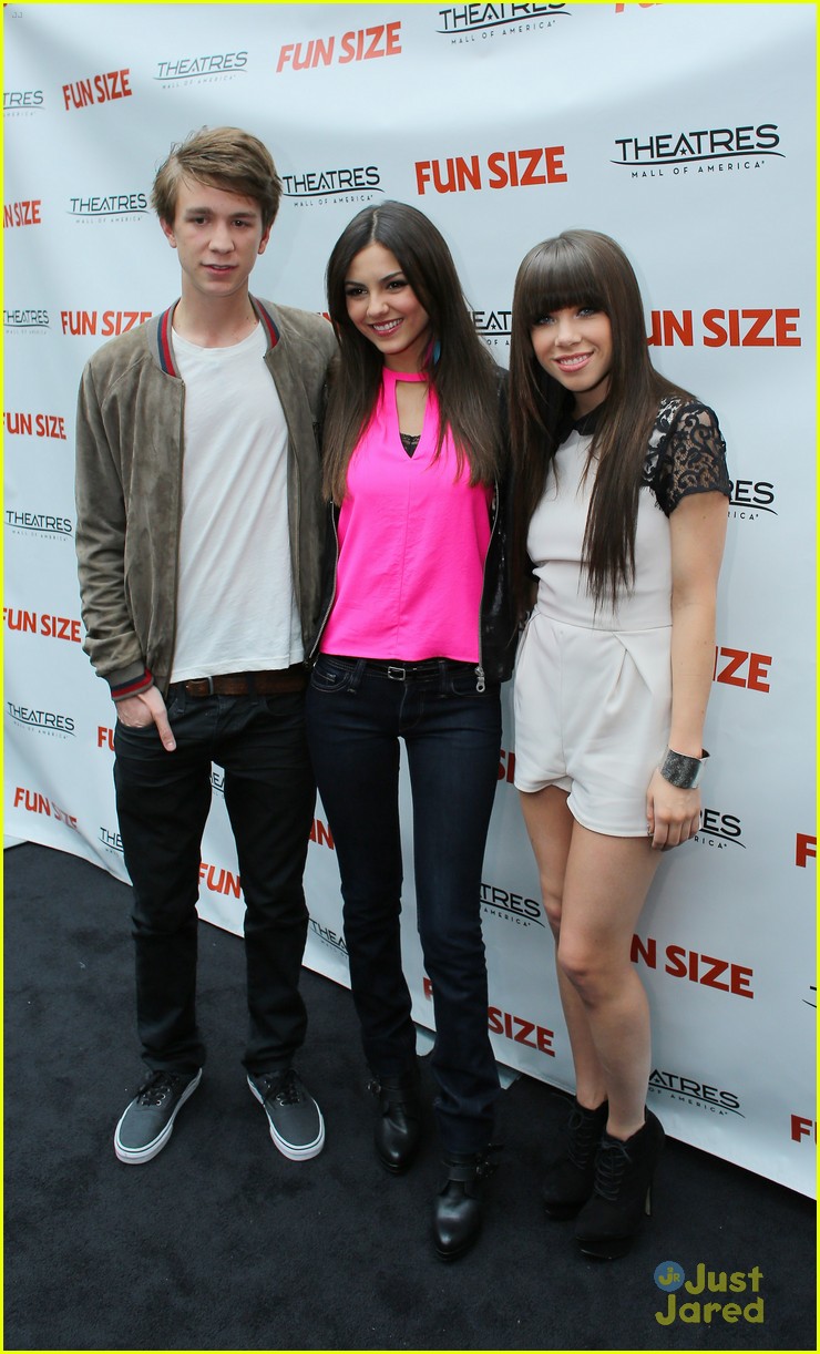 Full Sized Photo of victoria justice thomas mann moa fun size 02 | Victoria Justice & Thomas ...