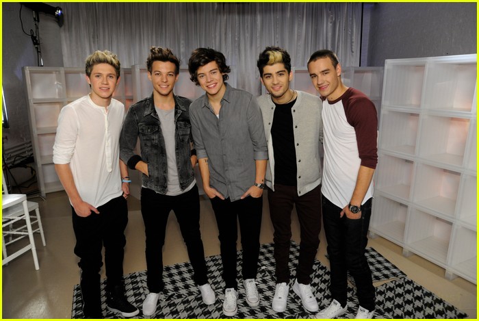 One Direction Makes Barbara Walters' '10 Most Fascinating' List | Photo ...