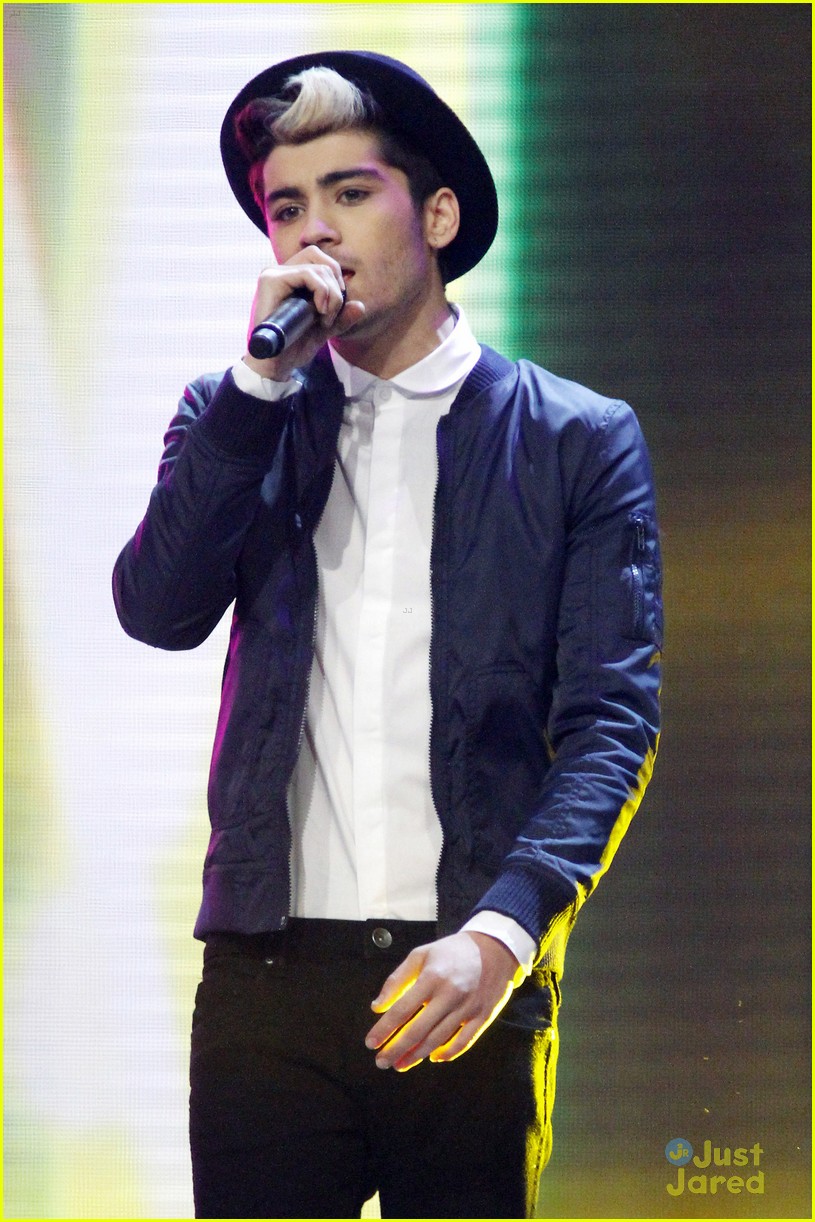 One Direction: 'X Factor' Sweden Studs | Photo 507725 - Photo Gallery ...