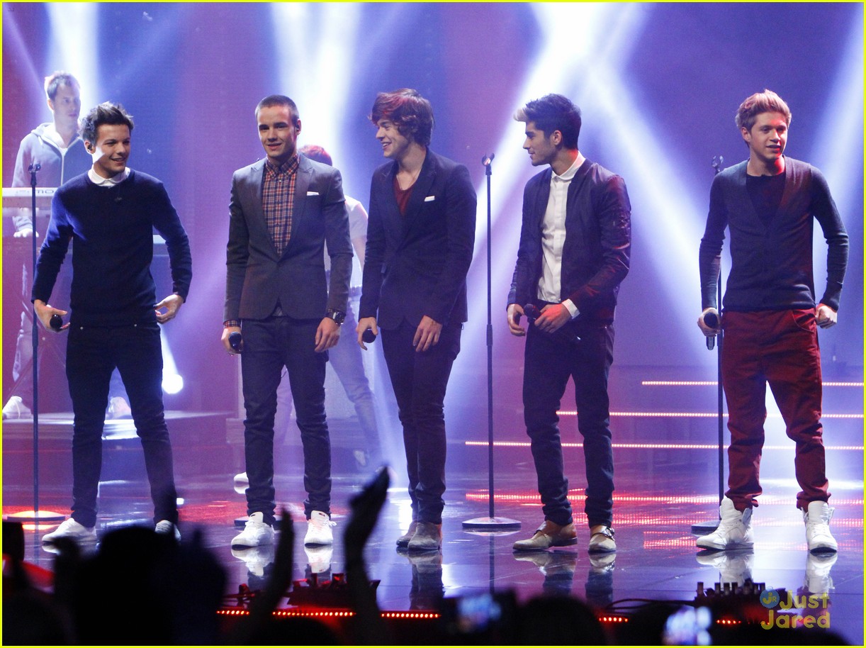 One Direction: 'X Factor' Sweden Studs | Photo 507739 - Photo Gallery ...