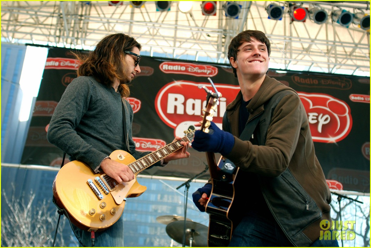 Shane Harper Lights Up Chicago | Photo 511401 - Photo Gallery | Just ...