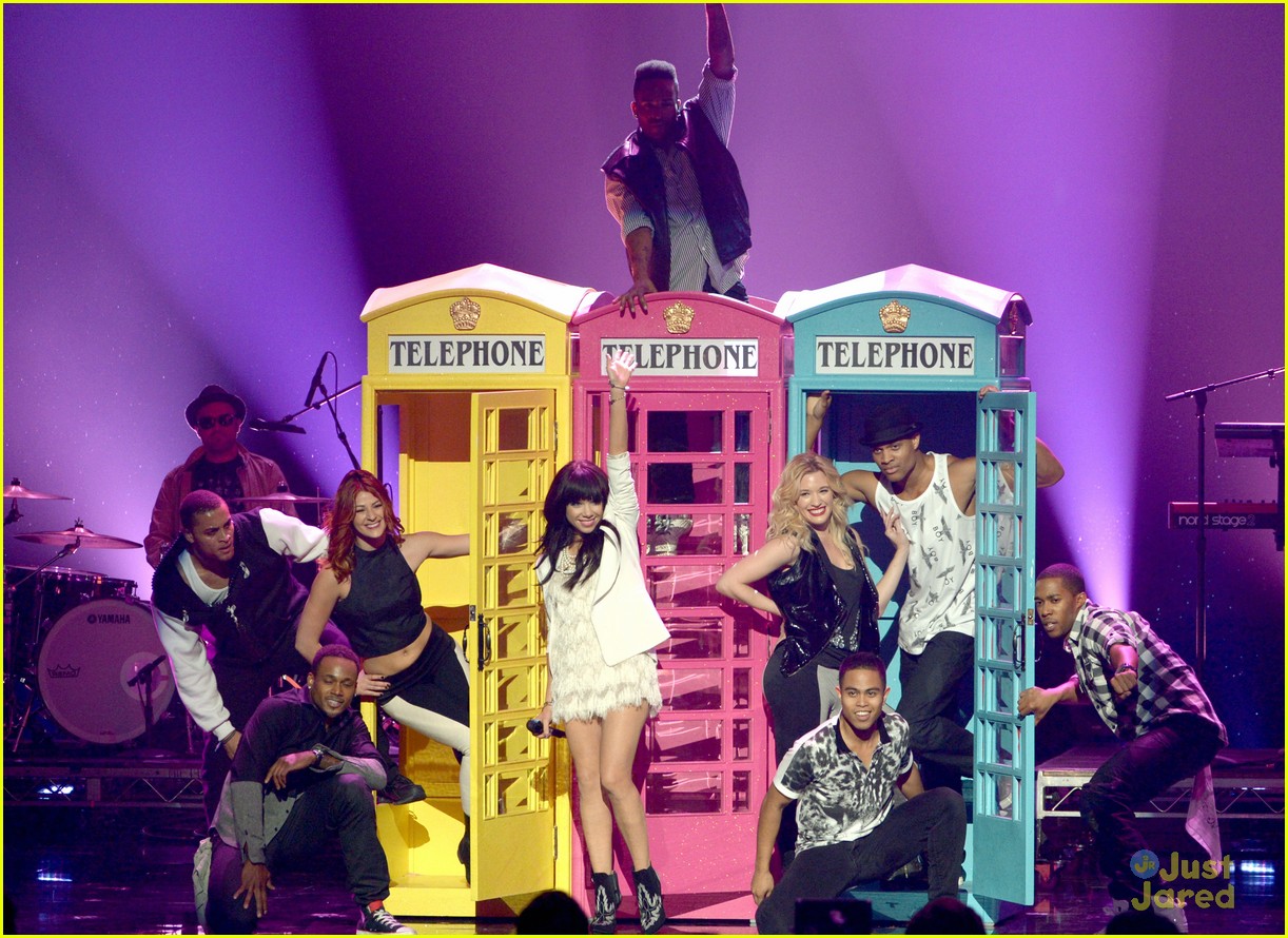 Carly Rae Jepsen: Fave New Artist at AMAs 2012! | Photo 511128 - Photo ...