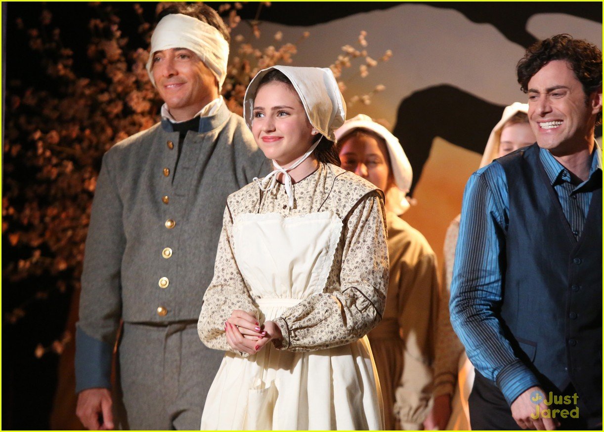 Ryan Newman: Luke Benward Guest Stars on 'See Dad Run' | Photo 510740 ...