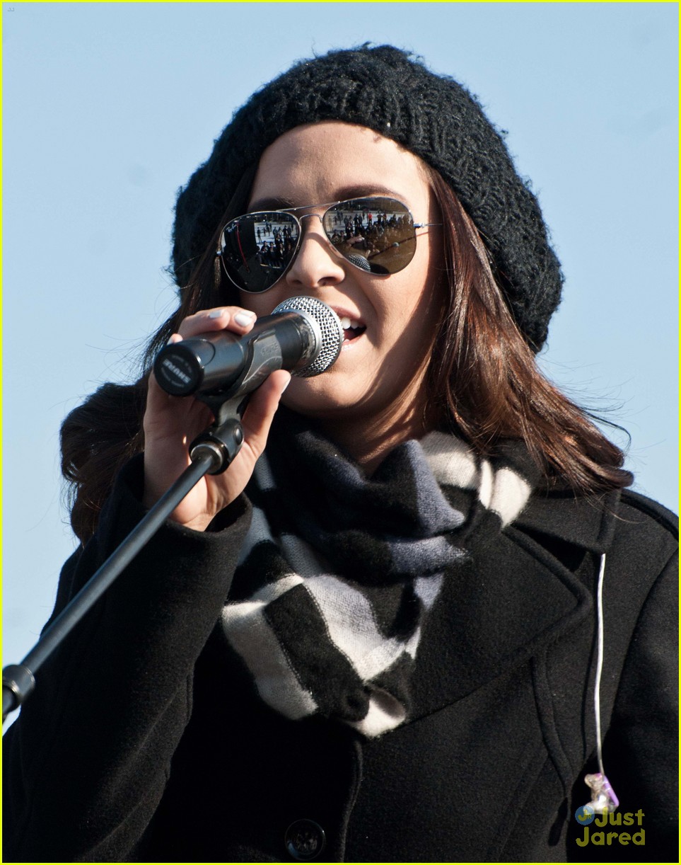 Megan & Liz: Blue Cross River Rink Grand Opening! | Photo 512218 ...