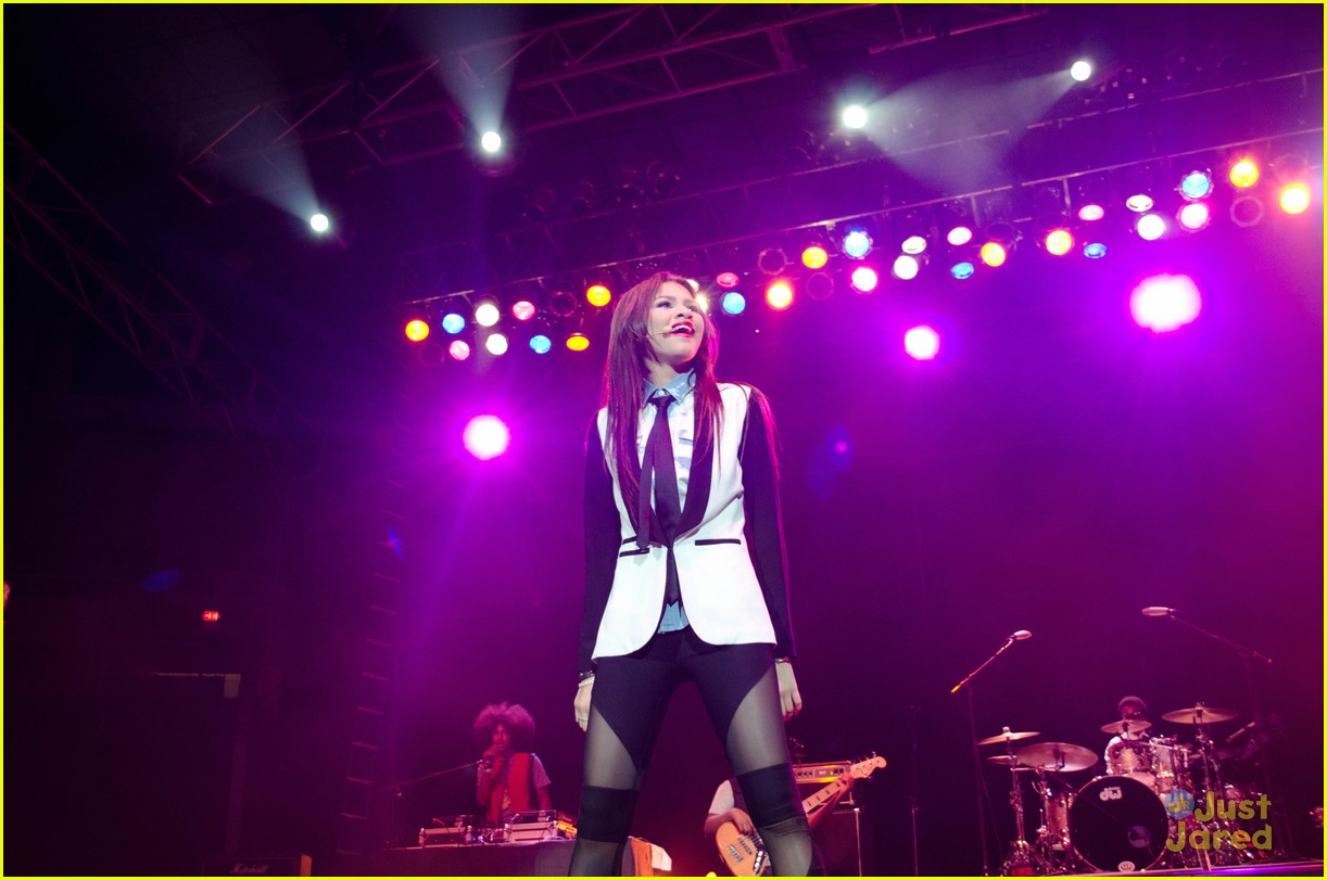 Zendaya: Arizona State Fair Performer! | Photo 507644 - Photo Gallery ...