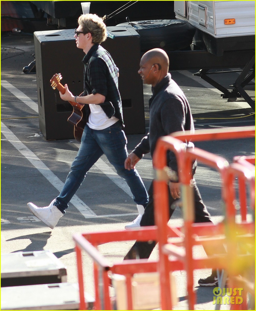 One Direction: Hanging Out Backstage at 'X Factor' | Photo 519428 ...
