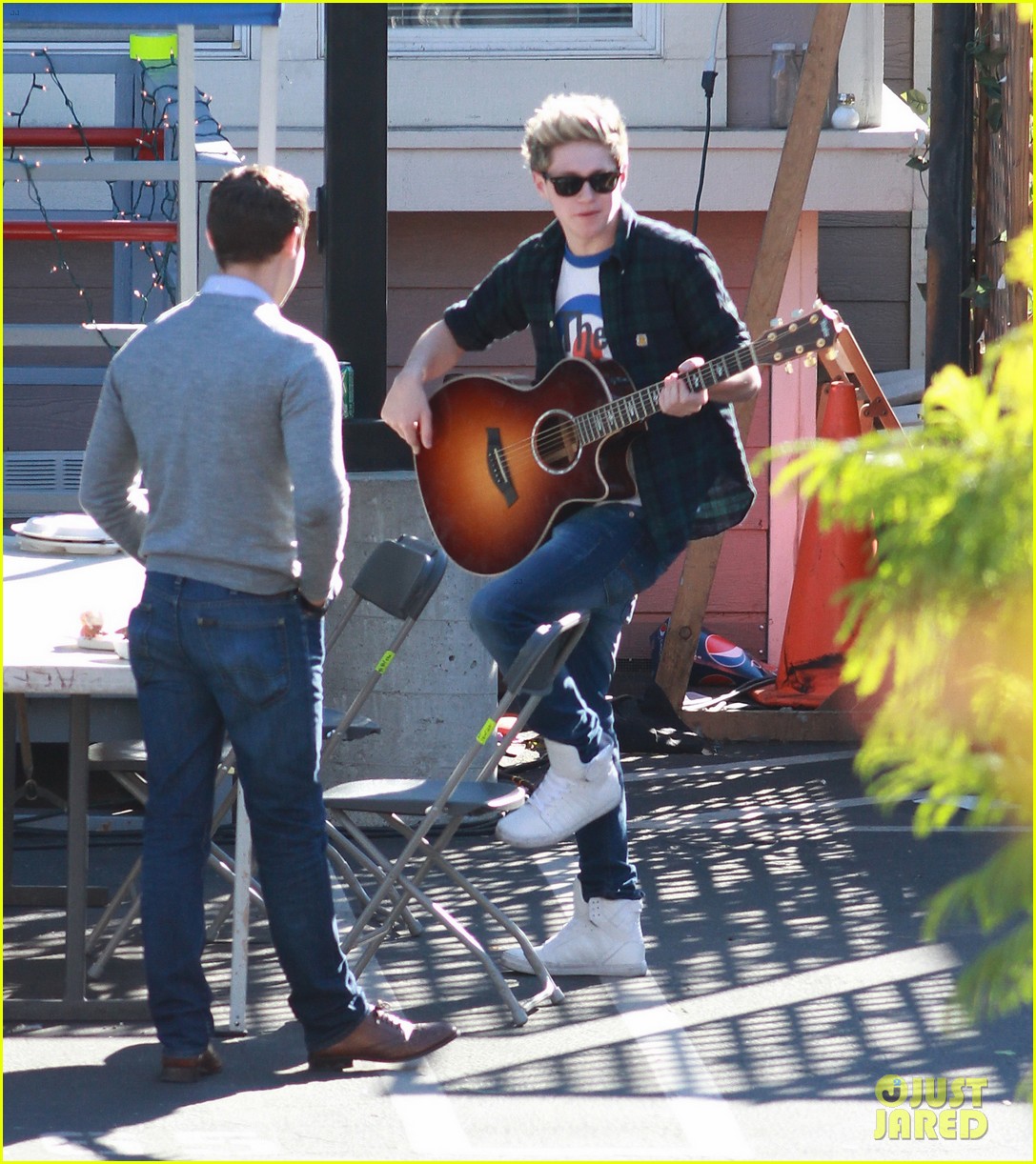 One Direction: Hanging Out Backstage at 'X Factor' | Photo 519431 ...