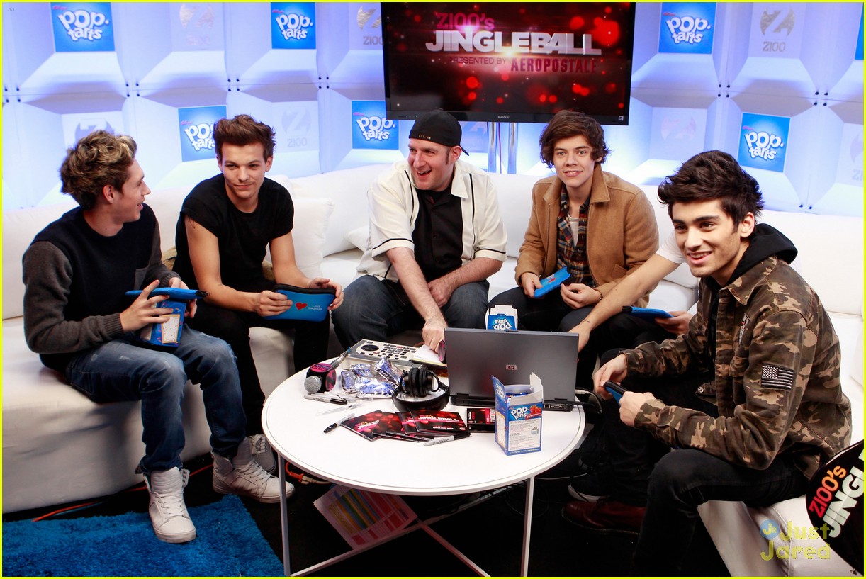 One Direction To Cover Blondie for Comic Relief | Photo 516367 - Photo ...