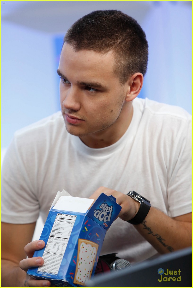 One Direction To Cover Blondie for Comic Relief | Photo 516371 - Photo ...