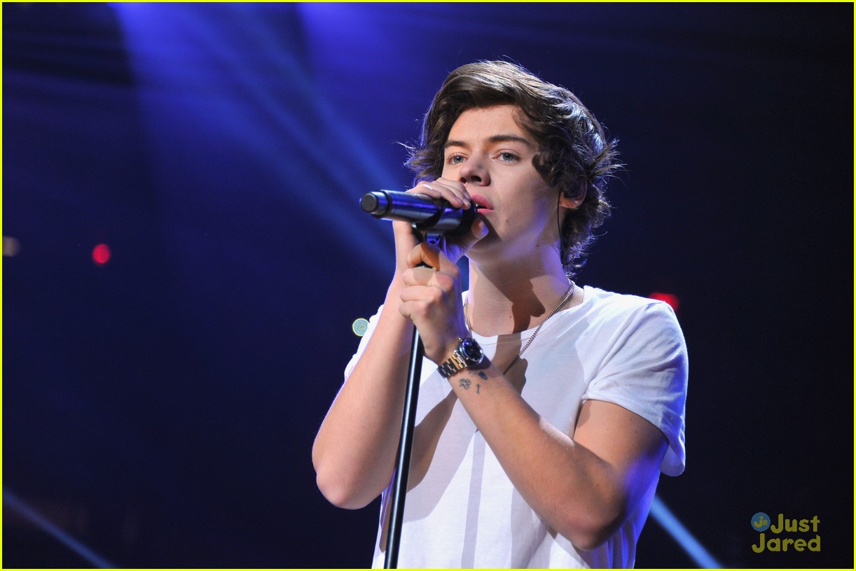 Full Sized Photo of one direction z100 jingle ball 13 | One Direction ...
