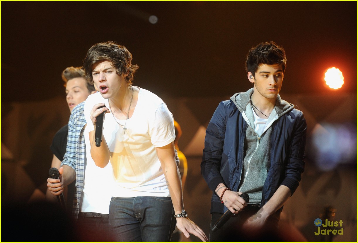 One Direction: Z100 Jingle Ball 2012! | Photo 515901 - Photo Gallery ...