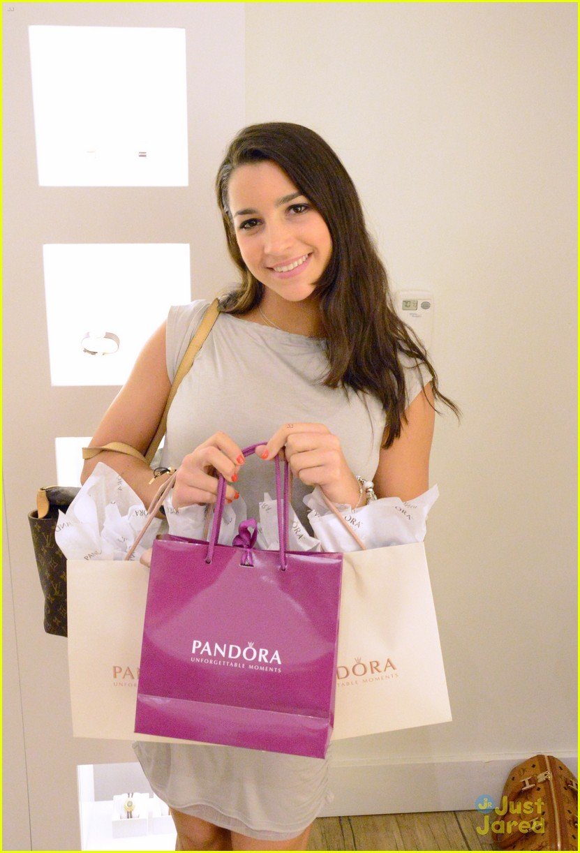 Aly Raisman: Pandora Pretty in Atlanta | Photo 515834 - Photo Gallery ...
