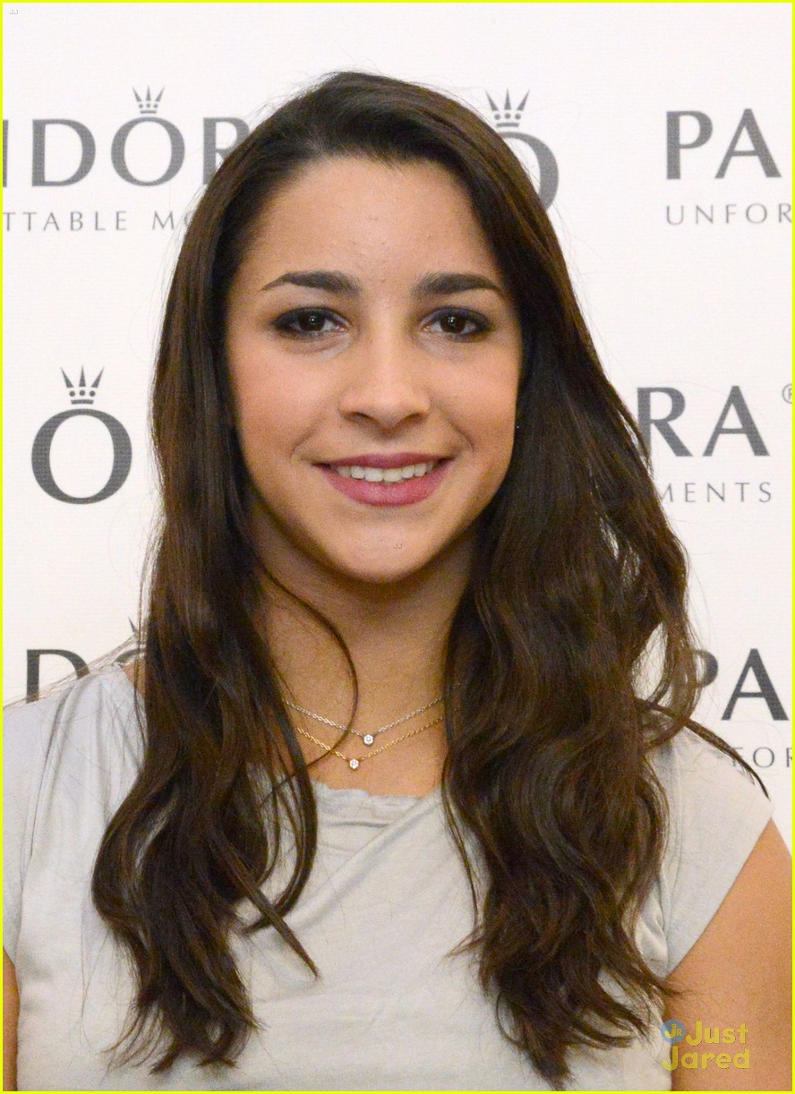 Aly Raisman: Pandora Pretty in Atlanta | Photo 515835 - Photo Gallery ...