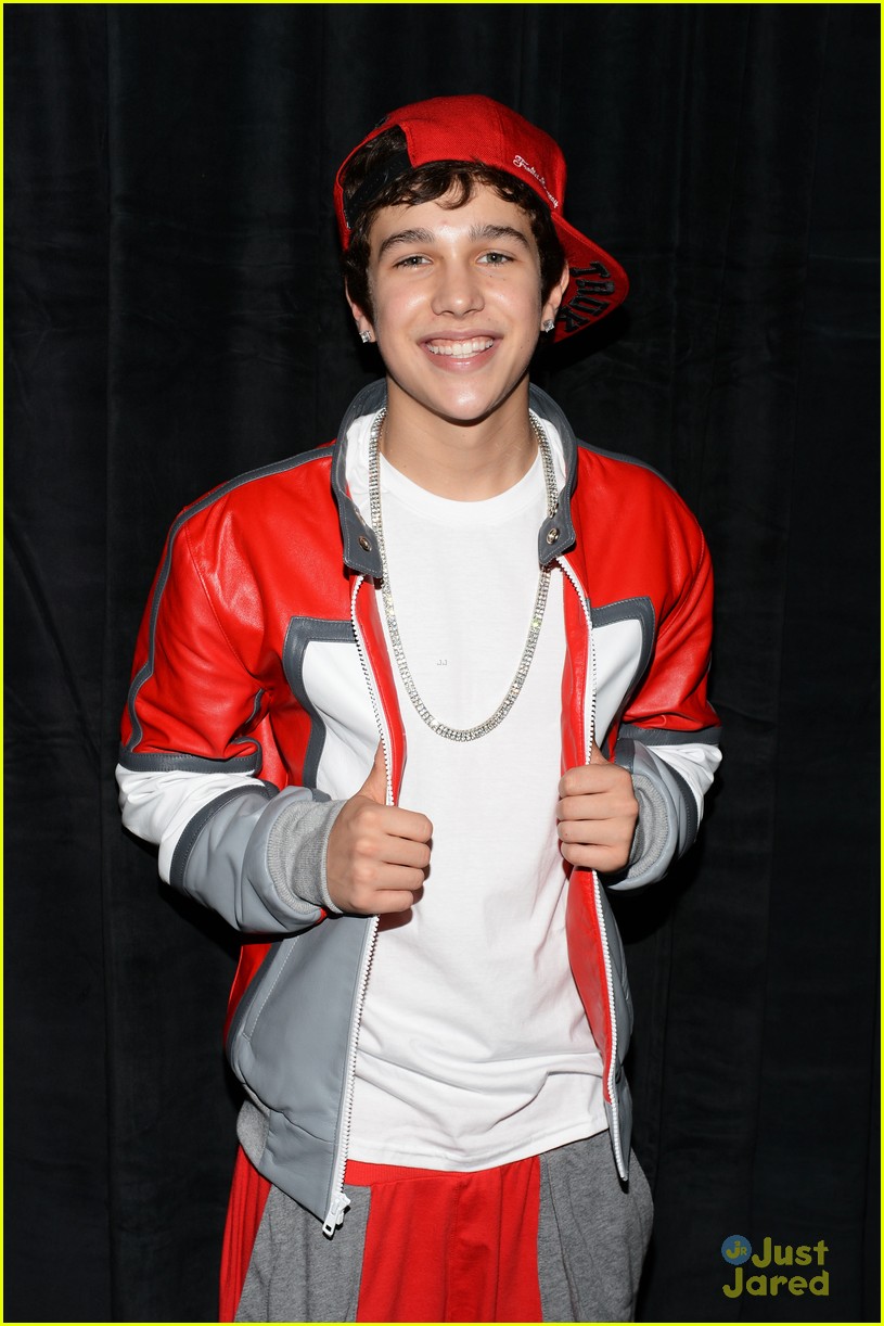 Austin Mahone: Y100's Jingle Ball 2012 | Photo 516284 - Photo Gallery ...