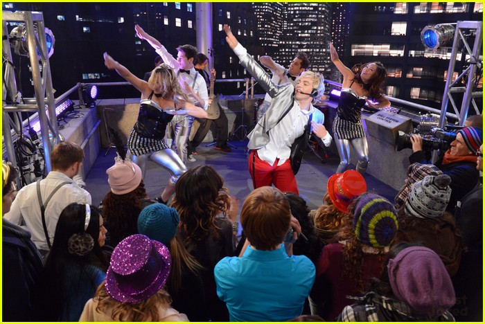 Austin & Jessie & Ally: Crossover Pics! | Photo 514504 - Photo Gallery ...