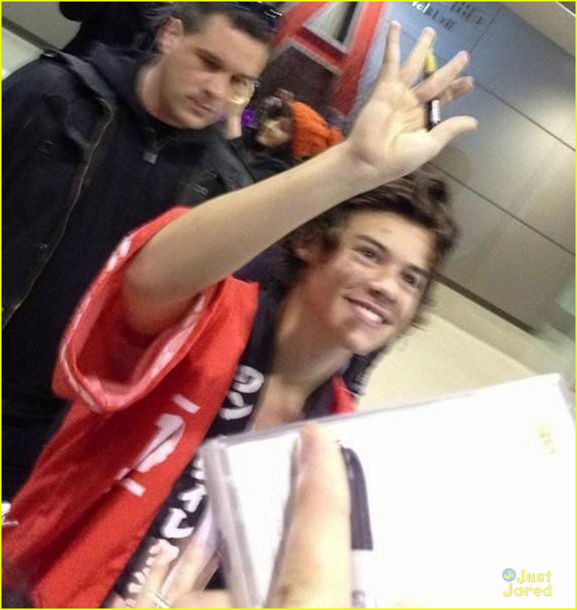 One Direction: Kimonos at Tokyo Airport Arrival | Photo 524689 - Photo ...