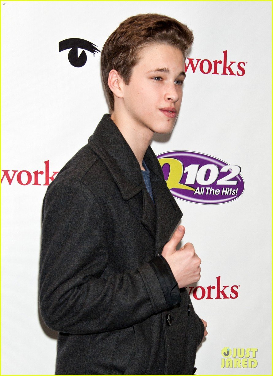 Ryan Beatty: Q102's iHeartRadio Performance in Philly | Photo 525145 ...