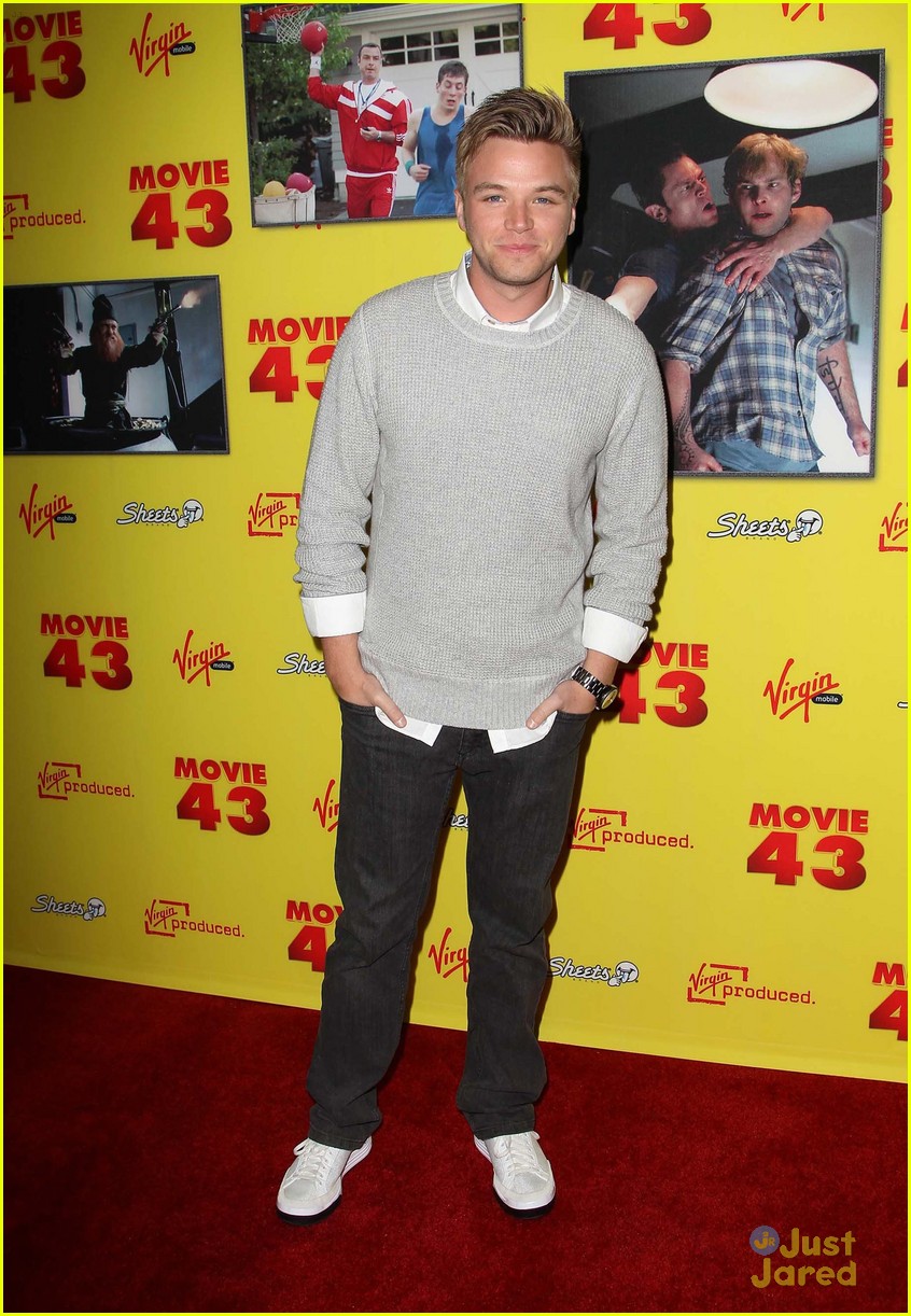 Brett Davern: 'Movie 43' Premiere | Photo 526206 - Photo Gallery | Just ...