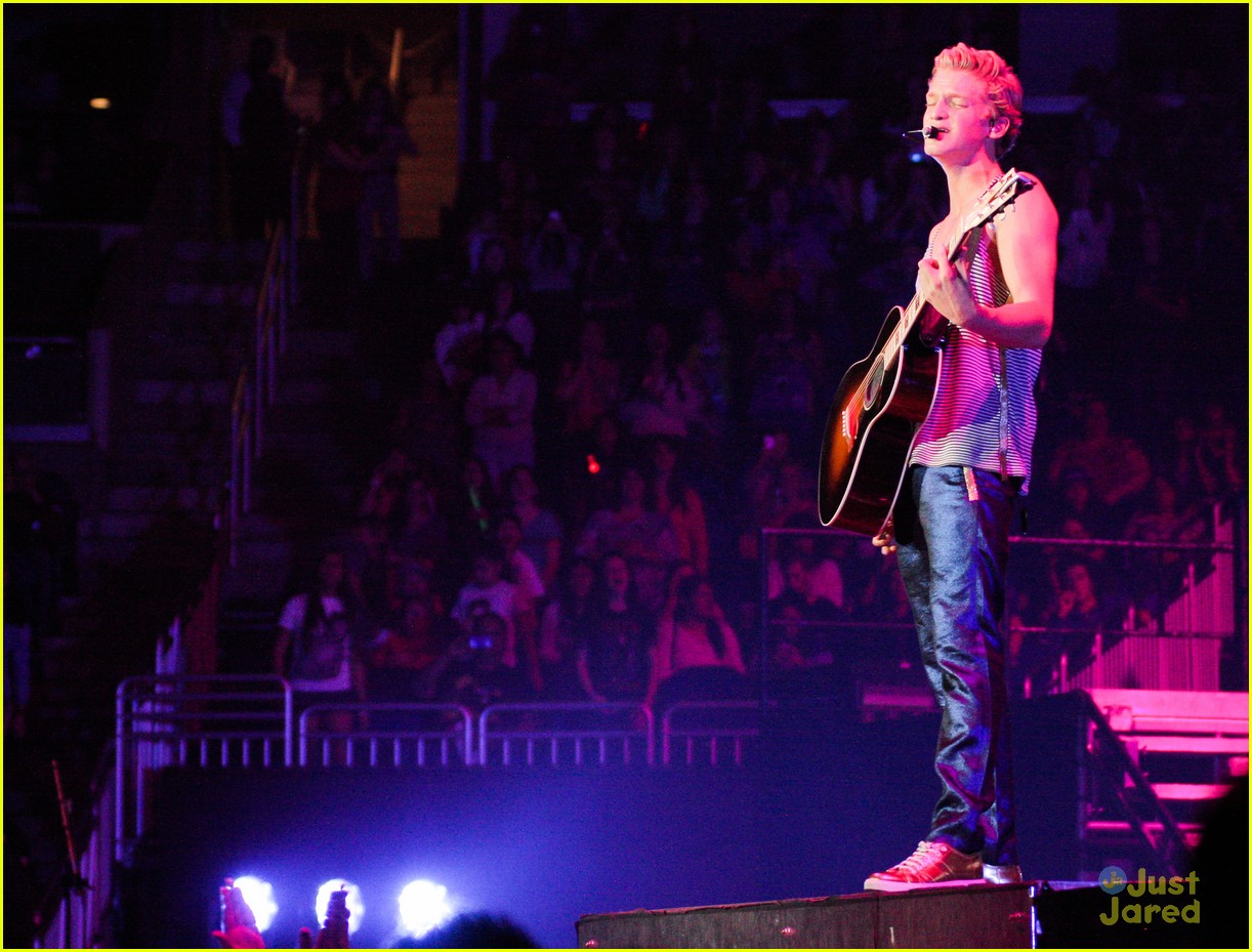 Cody Simpson: Amway Center Concert in Orlando | Photo 526824 - Photo ...