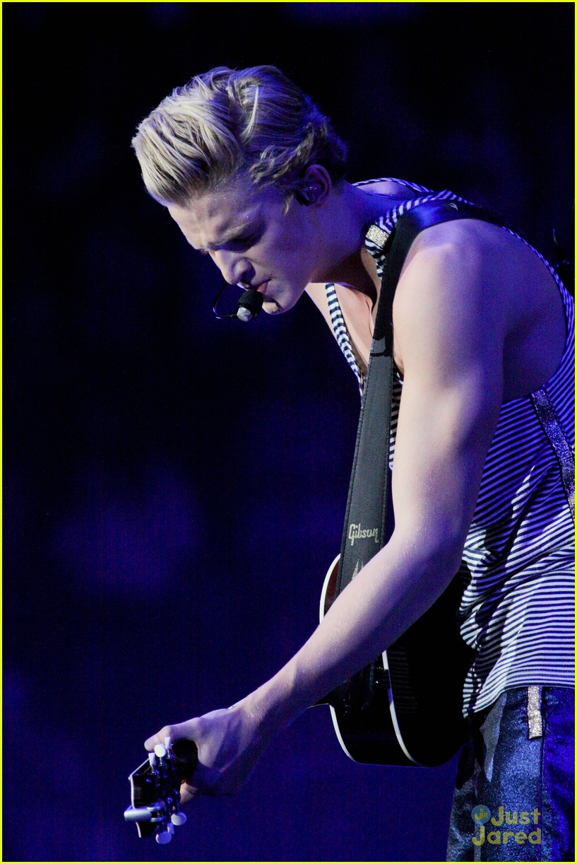 Cody Simpson: Amway Center Concert in Orlando | Photo 526830 - Photo ...