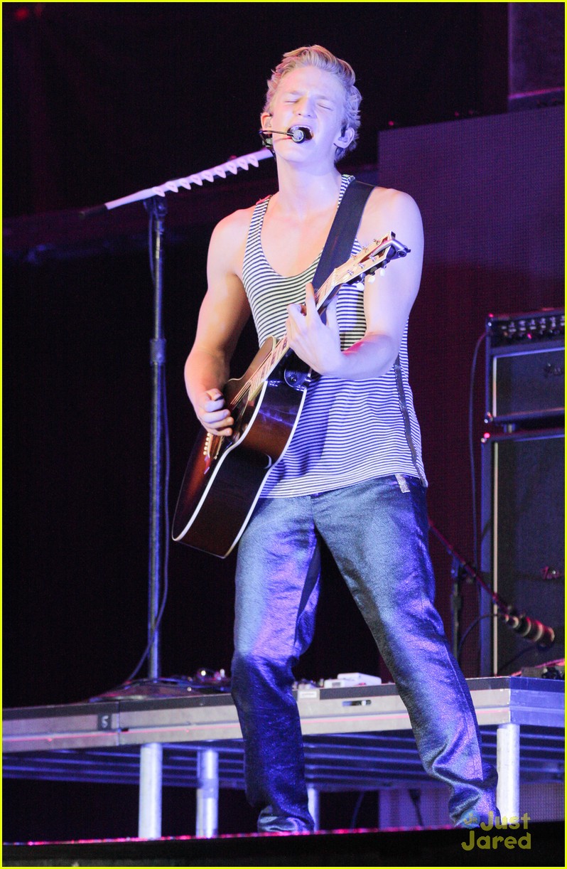 Cody Simpson: Amway Center Concert in Orlando | Photo 526833 - Photo ...