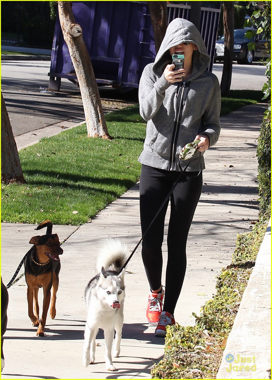 Full Sized Photo of miley cyrus dog walk monday 06 | Miley Cyrus Walks ...