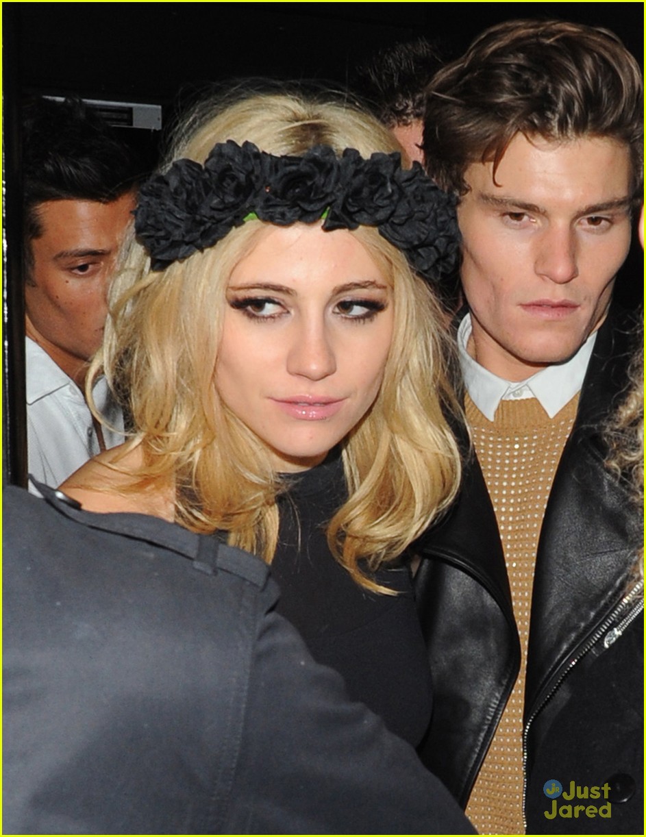 Pixie Lott: 22nd Birthday Weekend! | Photo 523578 - Photo Gallery ...