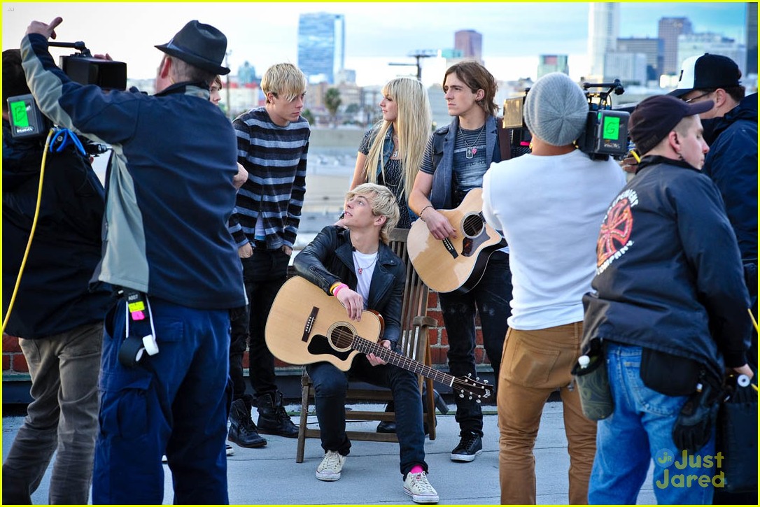 R5 - 'Loud' Video Filming Pics! | Photo 529367 - Photo Gallery | Just ...