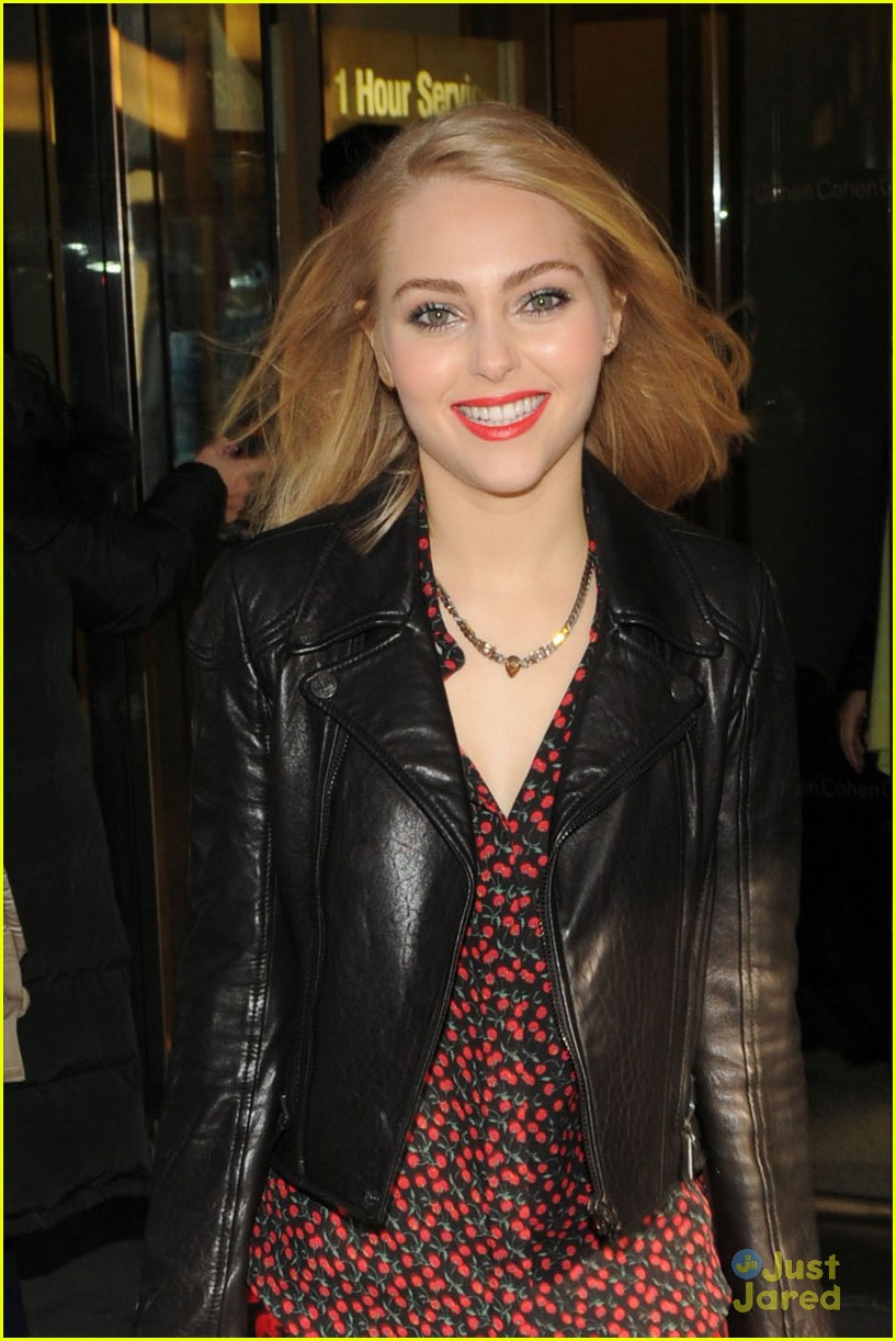 AnnaSophia Robb: CK One Color Cutie | Photo 526872 - Photo Gallery ...