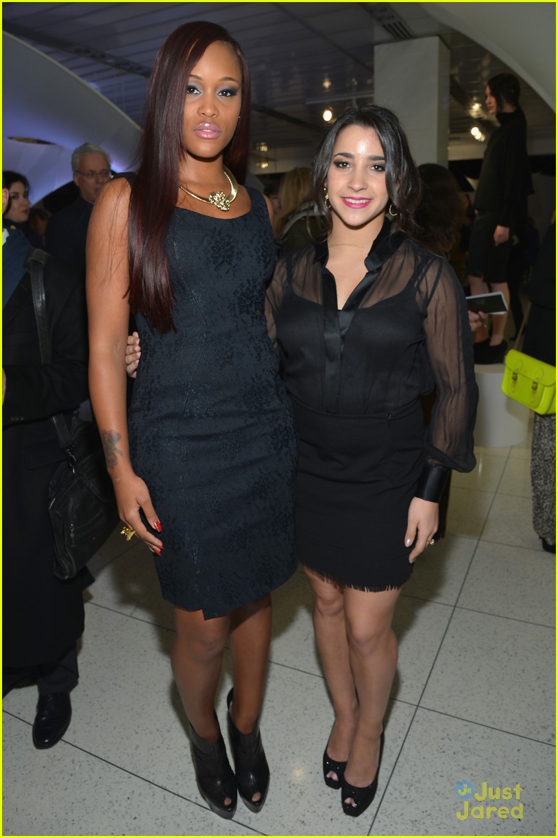 Aly Raisman: Elie Tahari Fashion Show | Photo 536158 - Photo Gallery ...