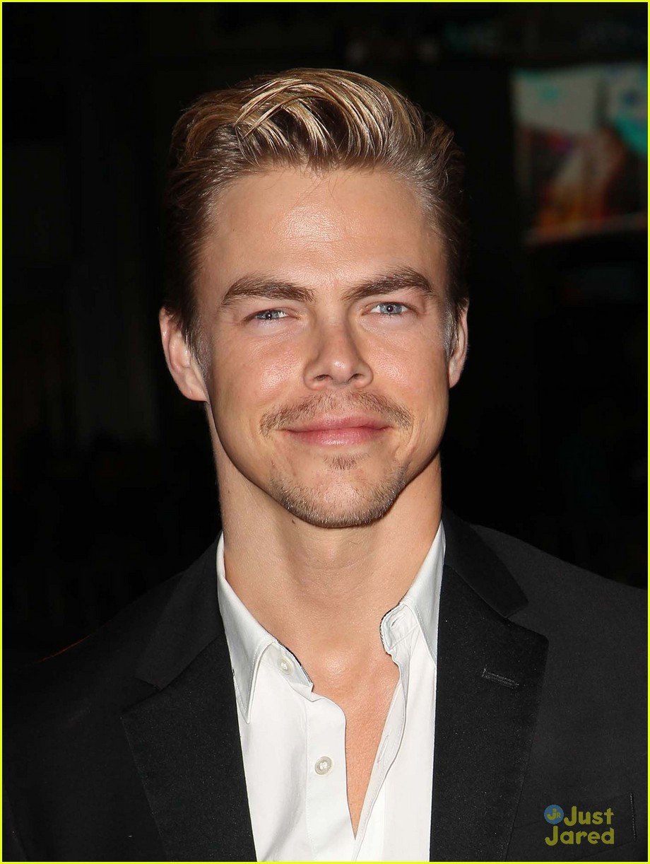 Derek Hough: 'Safe Haven' Premiere | Photo 531539 - Photo Gallery ...