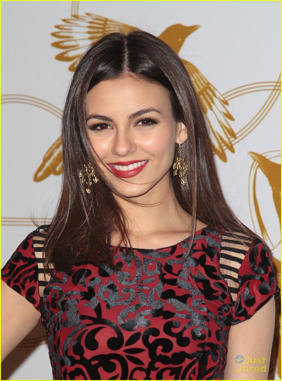 Victoria Justice Celebrates Fred Leighton with LoveGold | Photo 540044 ...