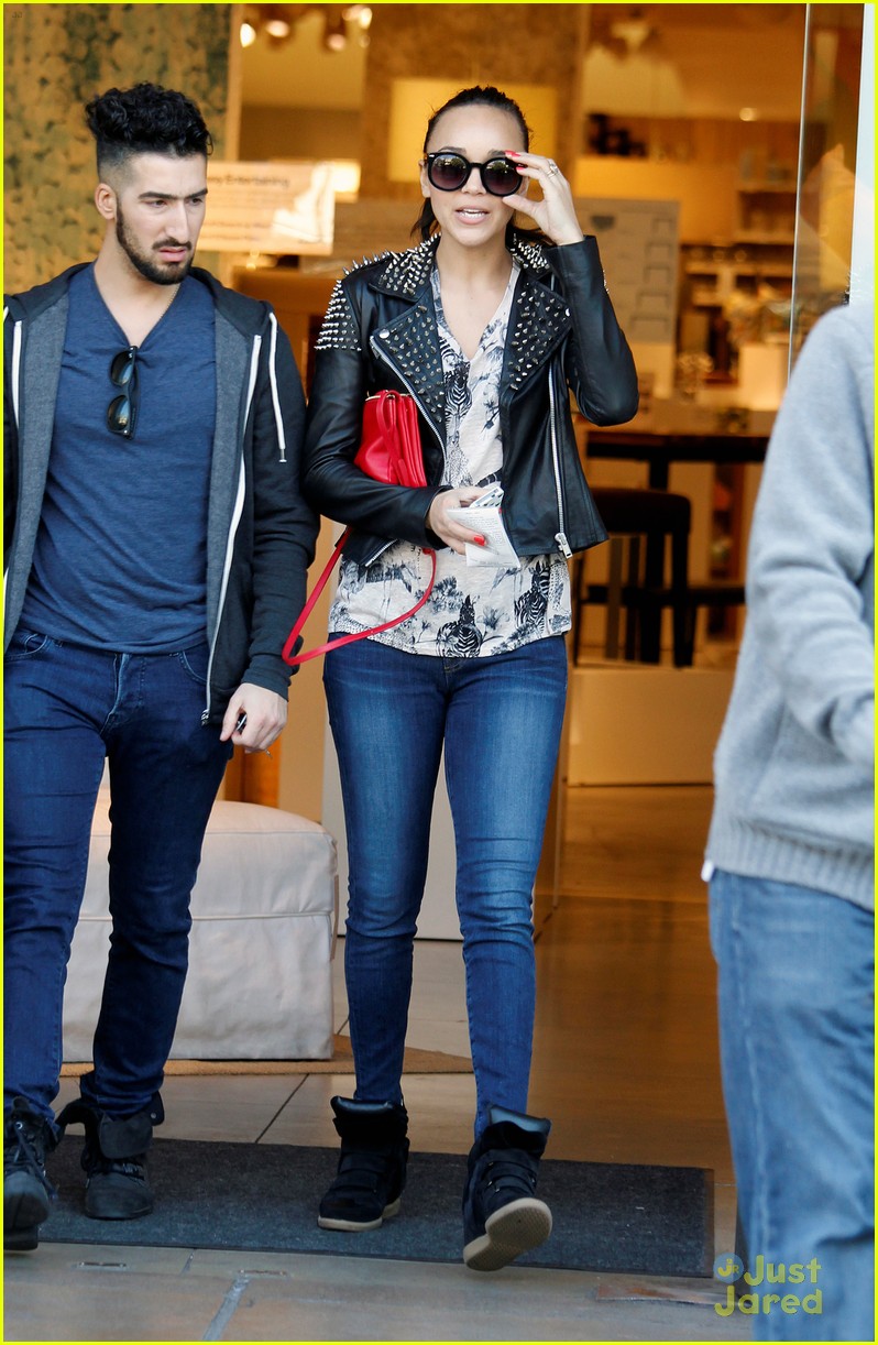 Ashley Madekwe: Crate & Barrel Beauty | Photo 538679 - Photo Gallery ...