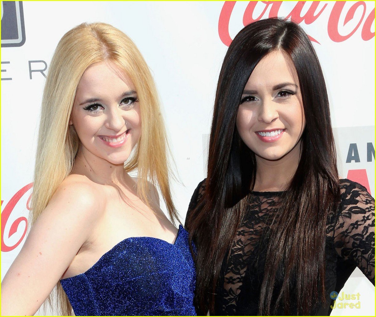 Megan & Liz: 2013 Streamy Awards Duo | Photo 538631 - Photo Gallery ...