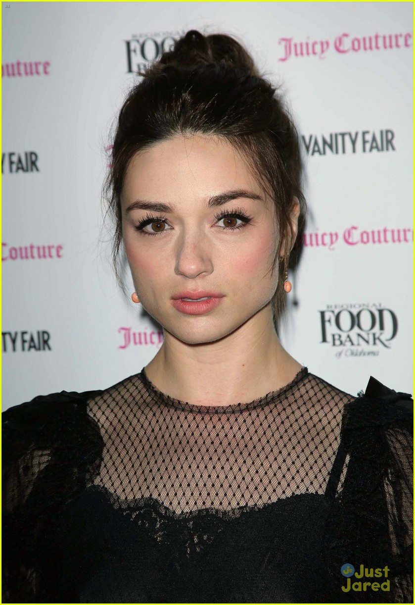 Crystal Reed: Vanity Fair & Juicy Couture Party | Photo 538667 - Photo ...