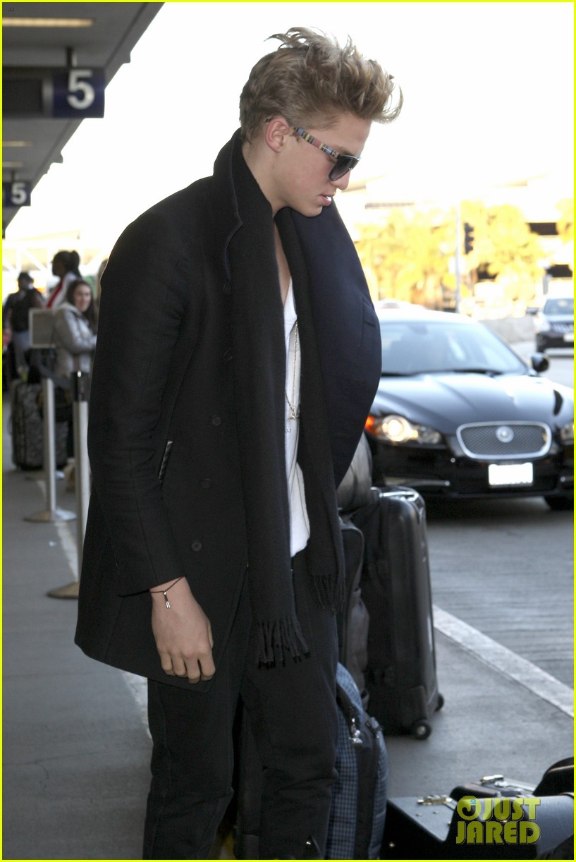 Cody Simpson: LAX Departure! | Photo 537650 - Photo Gallery | Just ...